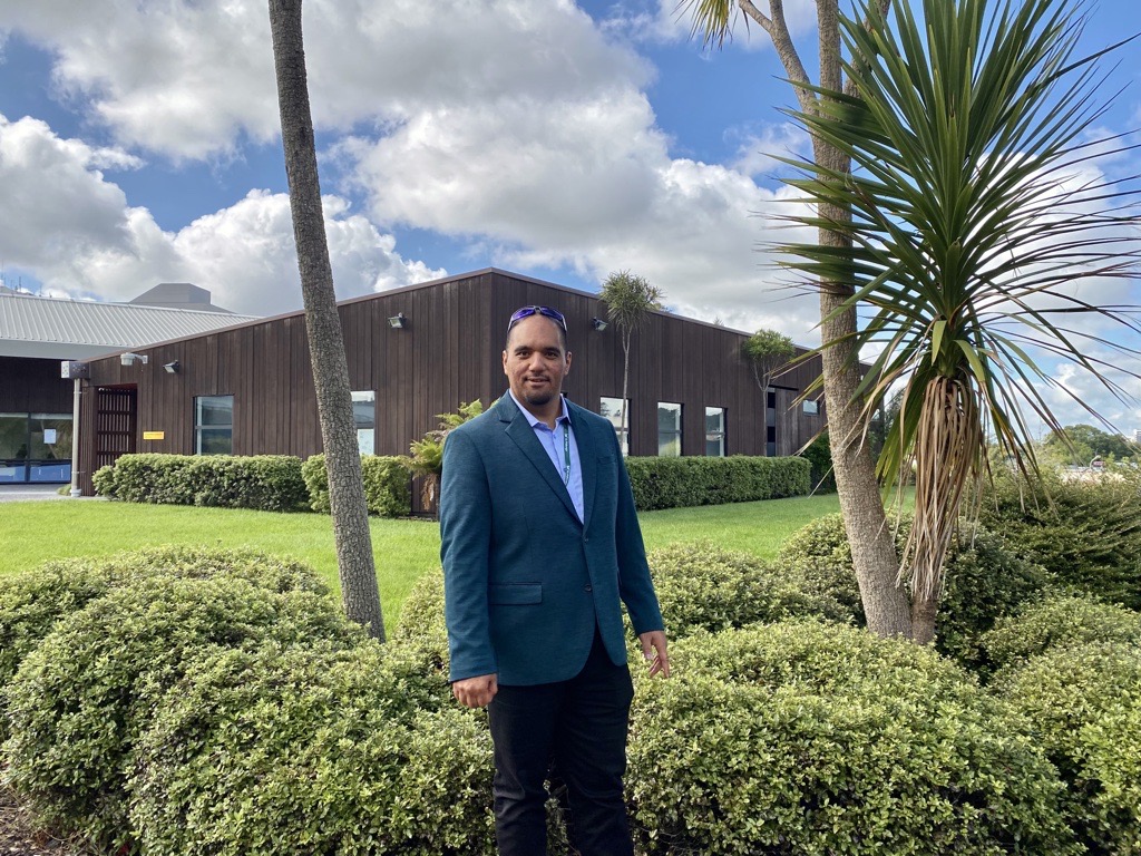 Māori technology tutor marvels at his education journey